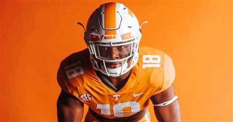 Newcomer Profile Get To Know Four Star Dl Tyree Weathersby