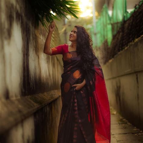 Revathy Krishnan Revathykrishnan • Instagram Photos And Videos