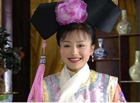 她是还珠格格中知画的原型为五阿哥永琪生了四个孩子 知乎