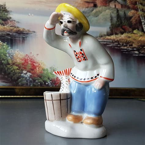 Рыбак с рыбой полонне фарфор ссср — цена 490 грн в каталоге Статуэтки Купить товары для дома