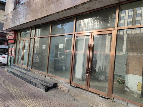 【4图】鞍山路大主道公建 门前有停车位（两套）门前车站大连西岗北岗桥鞍山路小区商铺商铺租售生意转让出售 大连58同城