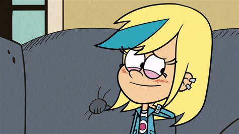 Sam Kisses Luna By Ftvs Cm45 On Deviantart