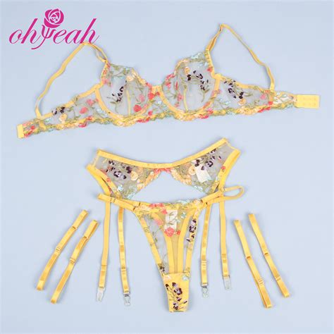 Wholesale Sexy Fancy Floral Women Underwear Set Embroidery Underwire