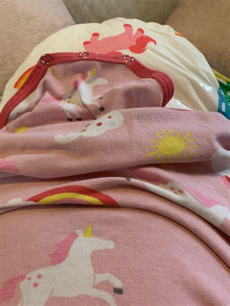 When Your Diapee Matches Your Onesie Scrolller When Your Diapee Matches Your Onesie Scrolller