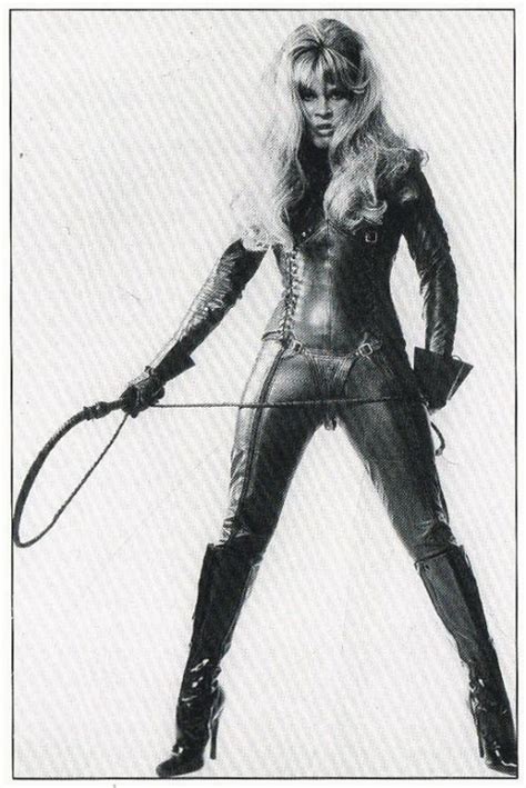 Kim Christy Female Mimic Female Mimics Magazine Qmslti
