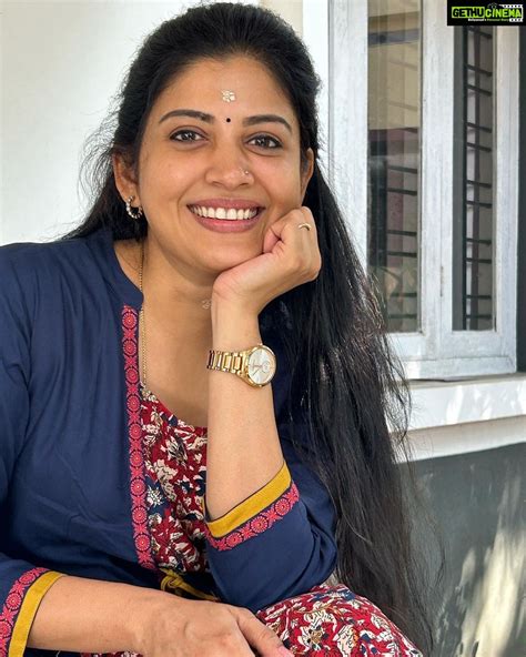 Actress Sshivada Hd Instagram Photos And Wallpapers June 2024 Gethu Cinema