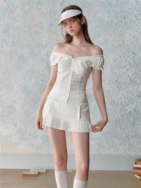 Pin By Hongdao On Thời Trang Nữ Sleeves Designs For Dresses Short