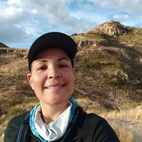 Oly Hm Olimpia Hdz5 • Threads Say More