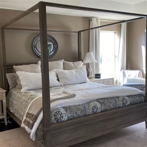 Pottery Barn 4 Poster Bed Pottery Barn 4 Poster Bed