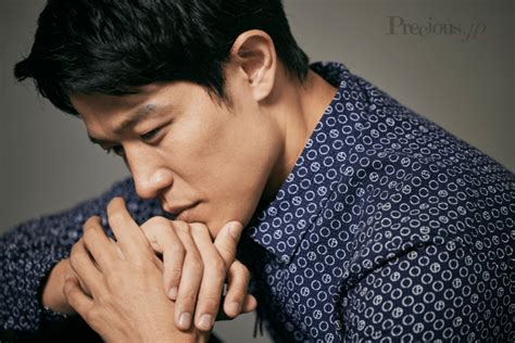 【撮りおろし写真全12カットを掲載！】俳優・鈴木亮平さん／スペシャルインタビューをまとめ読み！ Preciousjp（プレシャス）