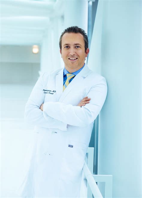 Dr Ronen Nazarian