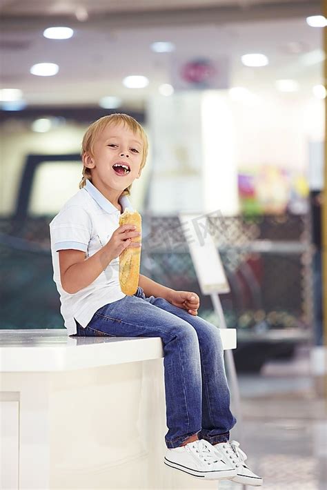 小棍卡通摄影图片 小棍卡通摄影作品 千库网