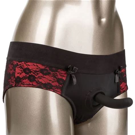 Our Guide To Buying The Best Lesbian Strap Ons