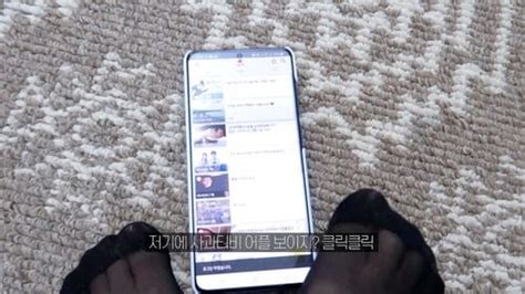 Watch 스타킹 신고 갑자기 다리 사이에 찢고 딜도로 자위함 분수 신음 지림 분수 Masturbation
