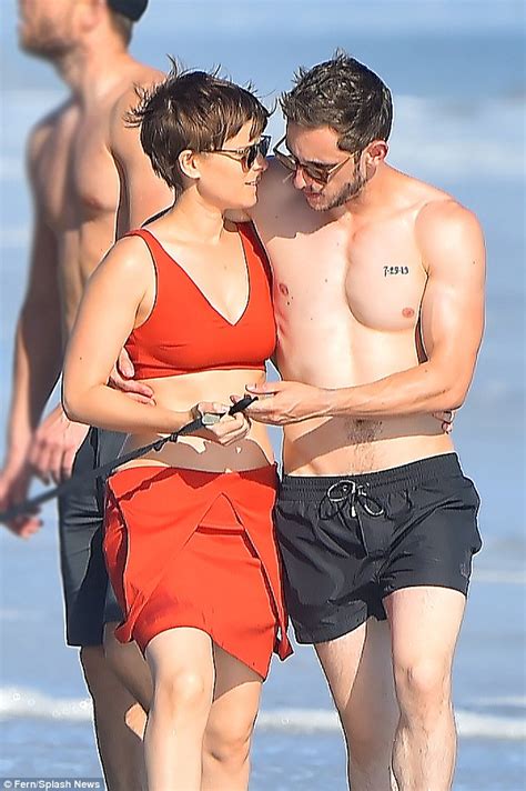 Jamie Bell And Bikini Clad Kate Mara Make No Attempt To Hide Their