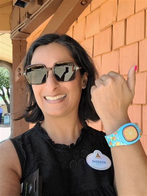 Shereen Kassam On Linkedin Magicbandplus Disney Disneycastlife 19