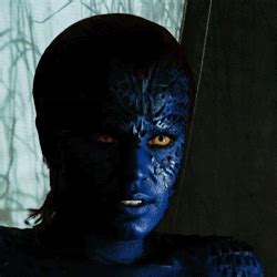Pin Su Mystique Marvel
