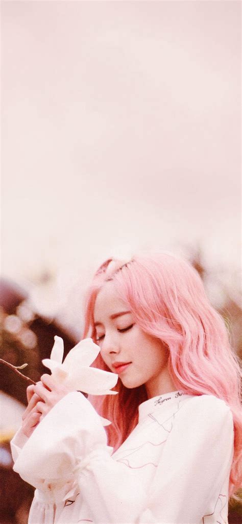 Loona Wallpapers Top Free Loona Backgrounds Wallpaperaccess