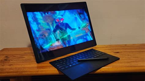 This Foldable Laptop Is Wild Watch It Transform Into Different Positions Hp Spectre