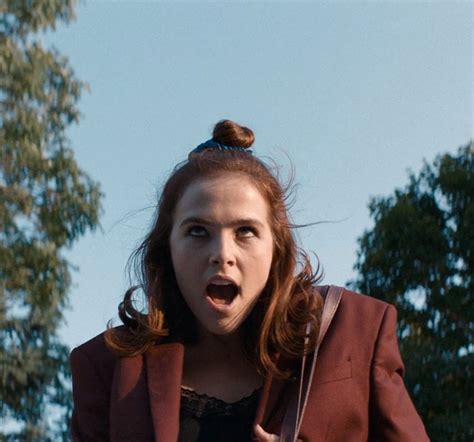 Zoey Deutch In Buffaloed 2019 R Hotties Nation