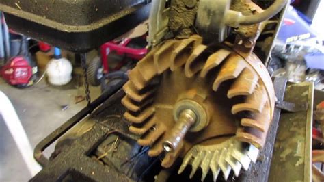 Briggs And Stratton Bad Points Causing No Spark Briggs And Stratton Small Engine Stratton