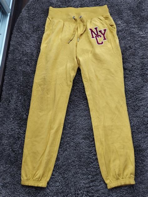 Штани — ціна 140 грн у каталозі Брюки Купити жіночі речі за доступною ціною на Шафі Україна