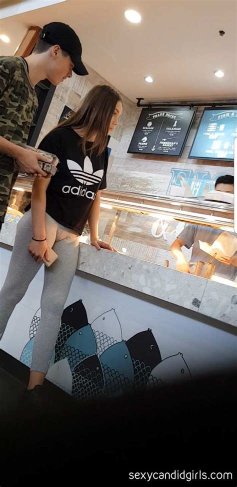 Grey Leggings Cameltoe Teen Sexy Candid Girls