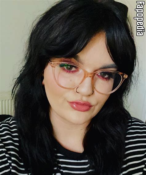 Zo Watch Nude OnlyFans Leaks Photo 6022965 Fapopedia