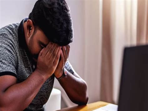 UP Prayagraj Cyber Crime Sextortion Cases On The Rise Criminals Looting People With One Video