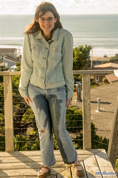 Photos Wet Denim Omorashi General Omorashi