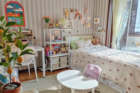 다이어리 디자이너의 슬기로운 방꾸미기 붙박이장의 대변신이 있는 5평 방 집꾸미기 스타일