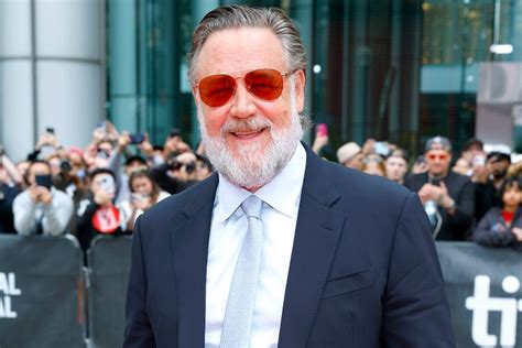 Russell Crowe Back In Awards Race As Nuremberg Receives Standing Ovation