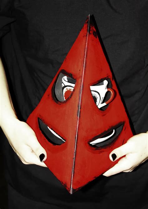 Студенческое портфолио Создание сувенира для музея конструктивизма