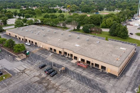 11548 W Theodore Trecker Way Milwaukee Wi 53214 Office For Lease