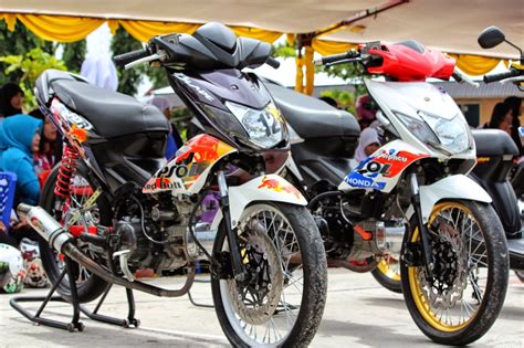 Modifikasi Honda Blade Thn Thecitycyclist