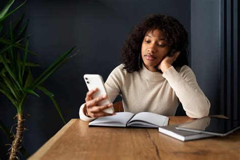 No Second Date But Still Texting” What Does This Mean