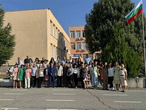 Професионална гимназия по икономика и мениджмънт официална страница Професионална