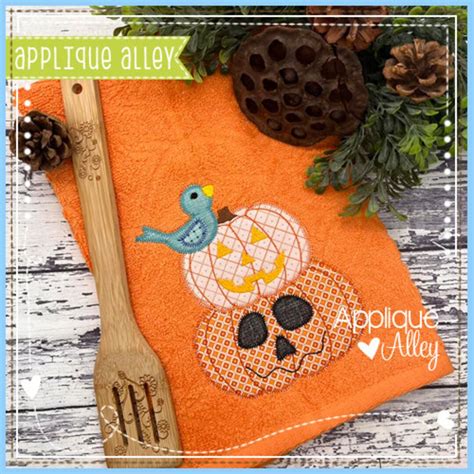Zig Zag Spooky Pumpkin Stack With Bird Applique Design Etsy