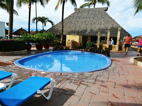 Paradise Village Beach Resort And Spa Redweek