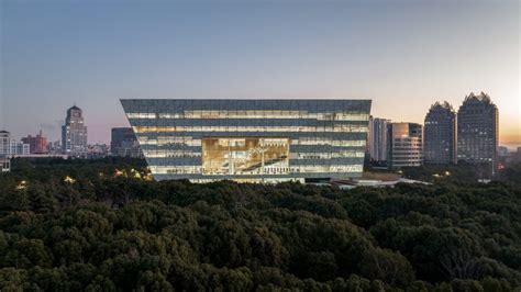 Schmidt Hammer Lassen Wraps China S Biggest Library In Glass Facade