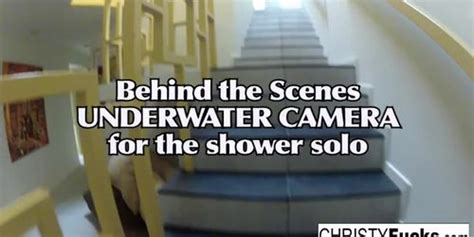 Hot Shower Bts Fun With Christy Dahlia And Ivan Christy Mack Tnaflix Com