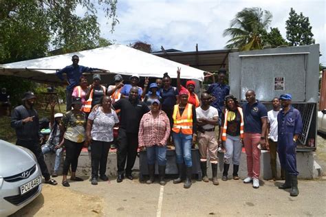 Were Live On Wack 90 1 Fm This Is A Show Streaming By Oilfields