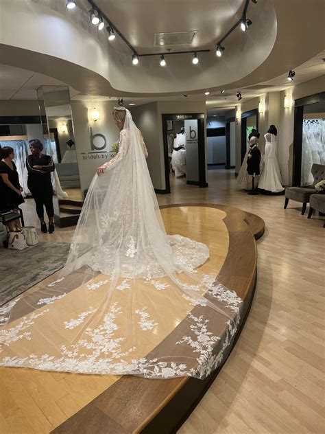 Lori Allen Couture Wedding Dress Save 83 Stillwhite