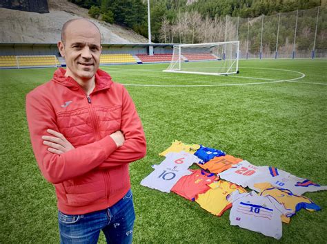 Pyrénées Ildefons Lima Le Prince Andorran Du Foot International