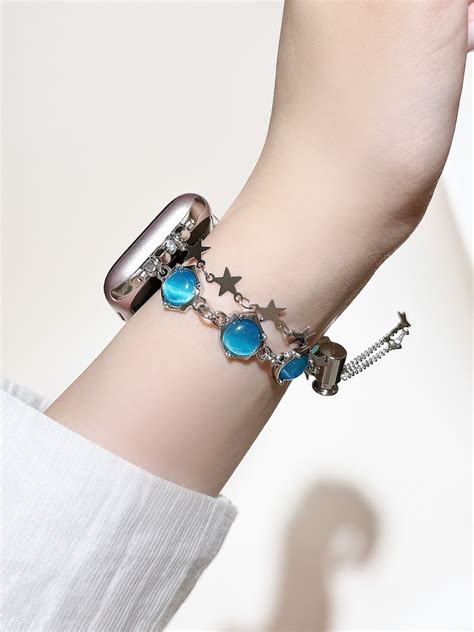 레이어드 별 크리스탈 체인 애플워치스트랩 팔찌 봄 여름 에이블리