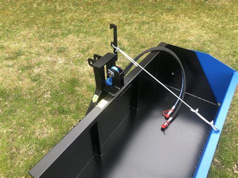 Rear Digging Bucket With A Hatch Tkl Series Hydraulic