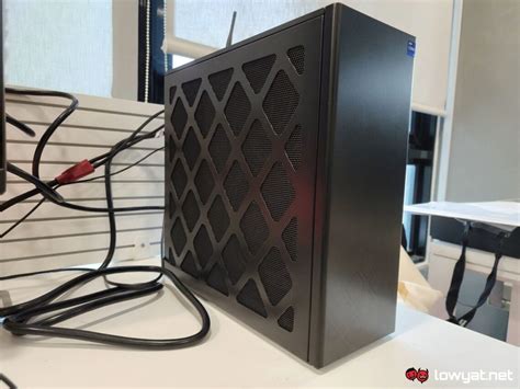 Intel Nuc Extreme Lightning Review Masterclass In Compact Computing Lowyat Net