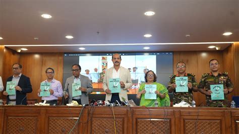 শিক্ষার্থীদের মাঝে মশাবিষয়ক কার্টুন বই বিলি করবে ডিএনসিসি