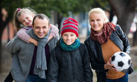 La Influencia De Los Padres En La Identidad De Los Hijos E Hijas
