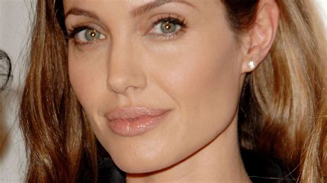 9 Times Angelina Jolie Proved Shes The Ultimate Beauty Chameleon